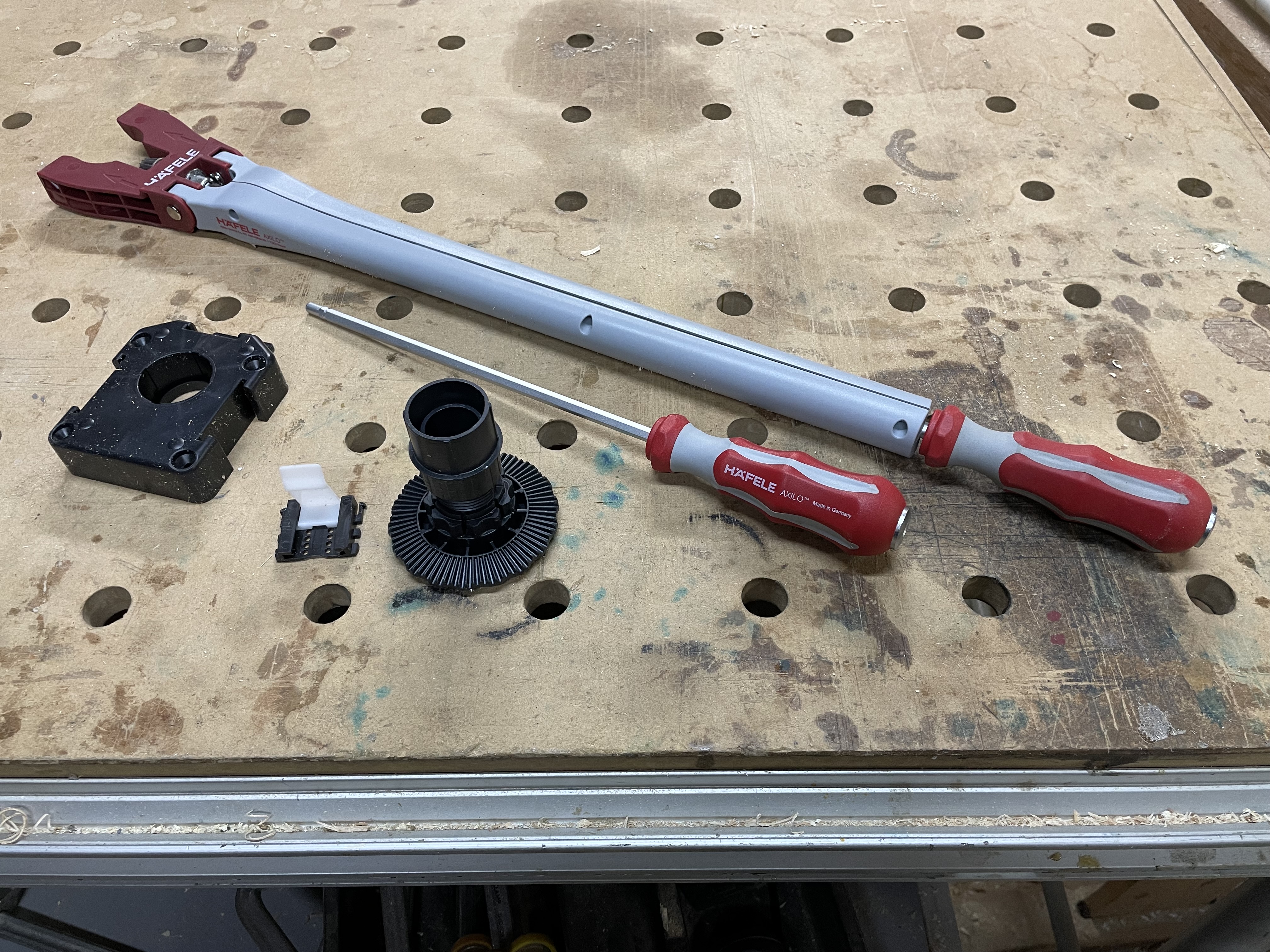 Leg levelers geared for easy adjustment | Woodworking Network