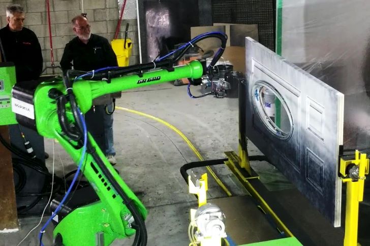 Video: Robotic spraying technology | Woodworking Network