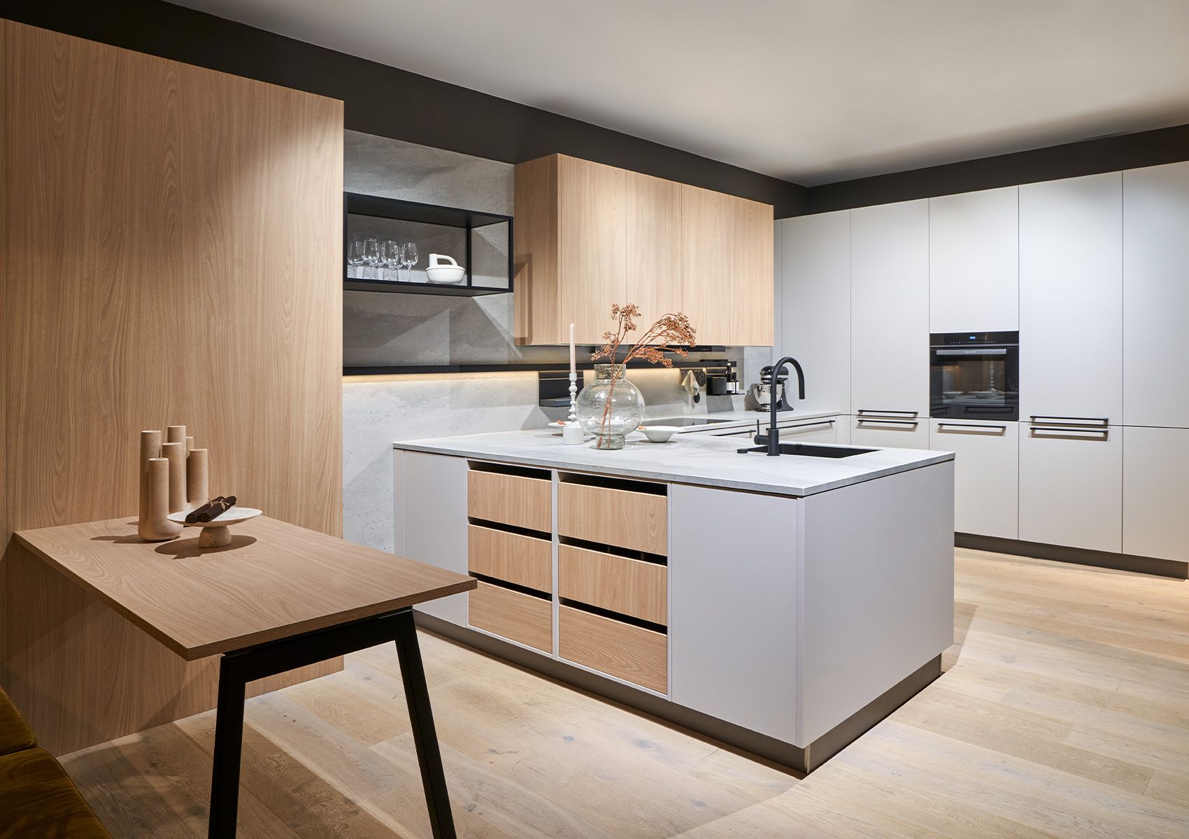 Häcker Kitchens debuts Systemat kitchen line | Woodworking Network