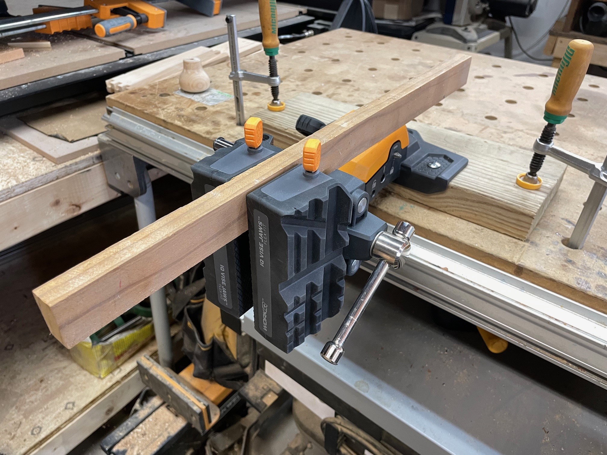 A vise for any angle | Woodworking Network