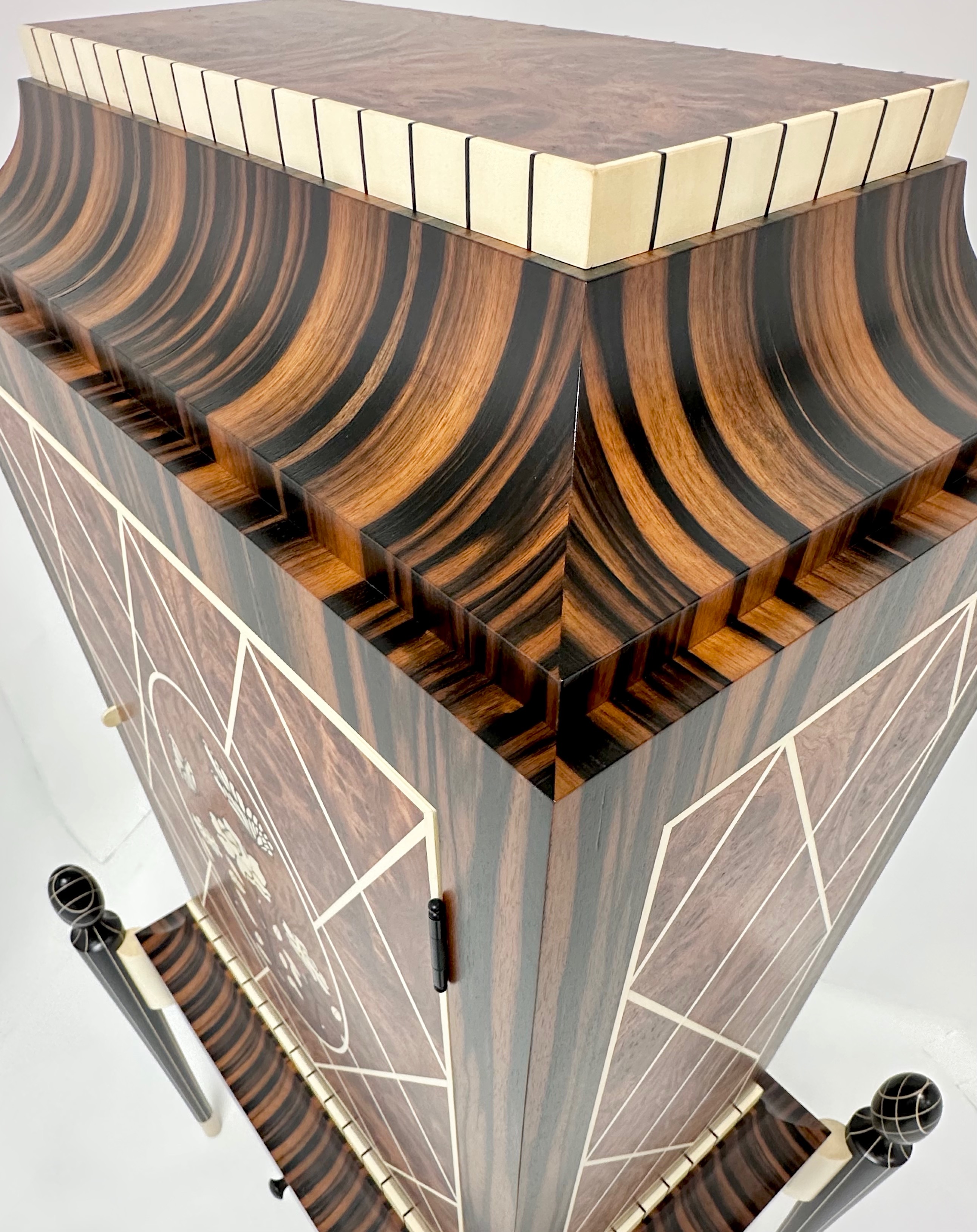 Art Deco jewelry cabinet is veneer tour de force | Woodworking Network