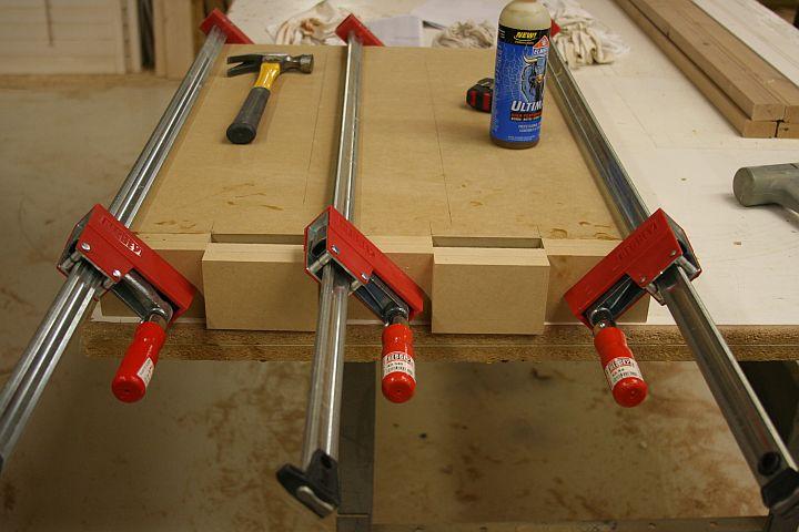 Recreating an Apple Store Table with Veneered Maple | Woodworking Network